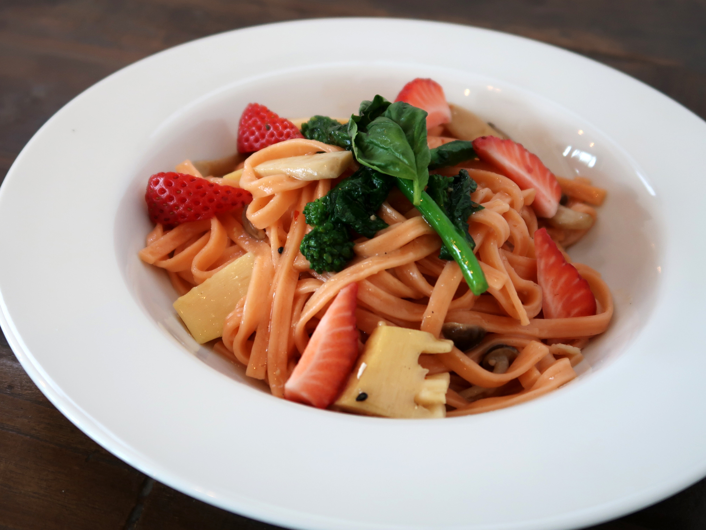 Botanist Sakura Pasta Tokyo Weekender