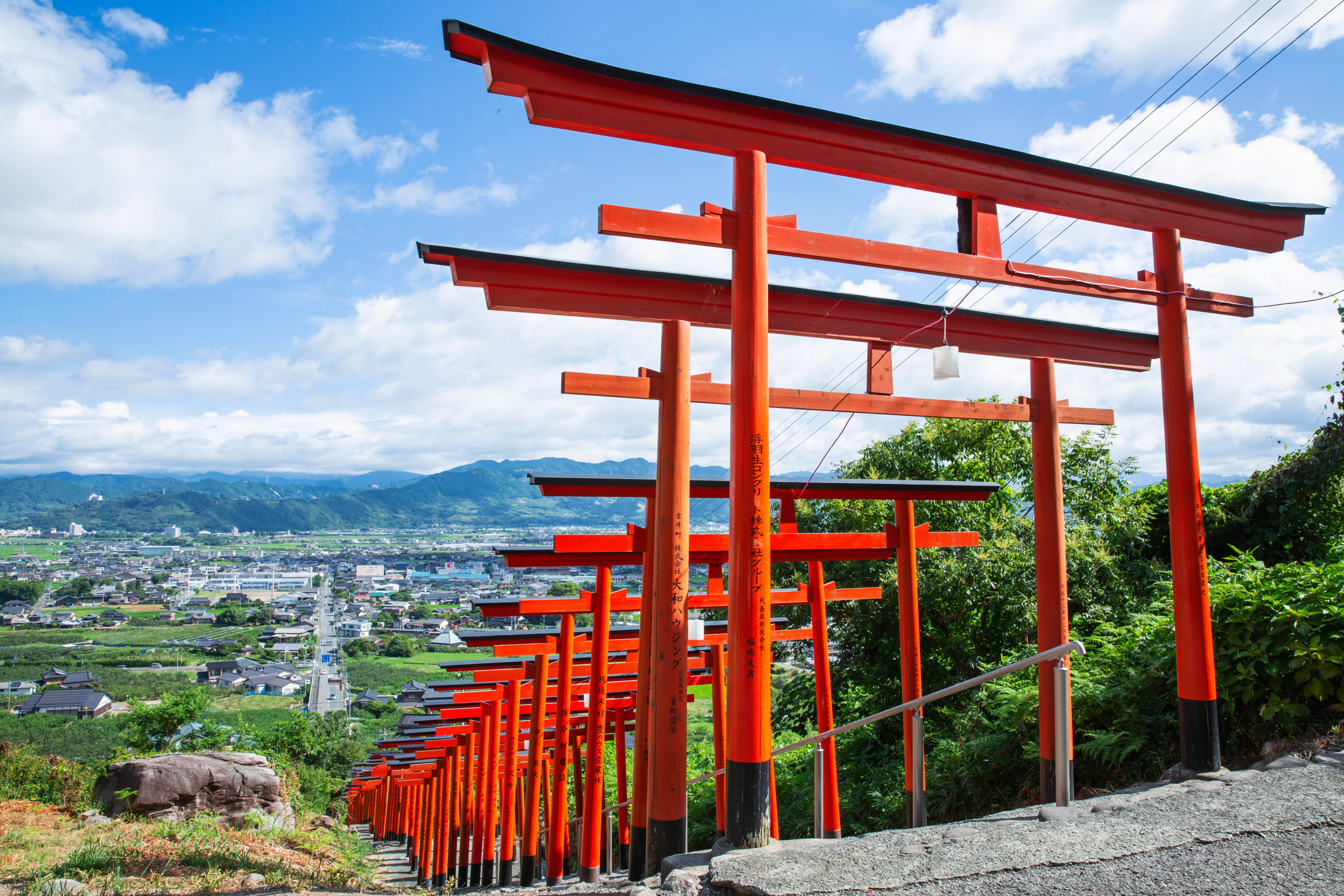 Ukiha Inari Shrine in Fukuoka Prefecture - Tokyo Weekender Japan's Torii Gate Tunnels