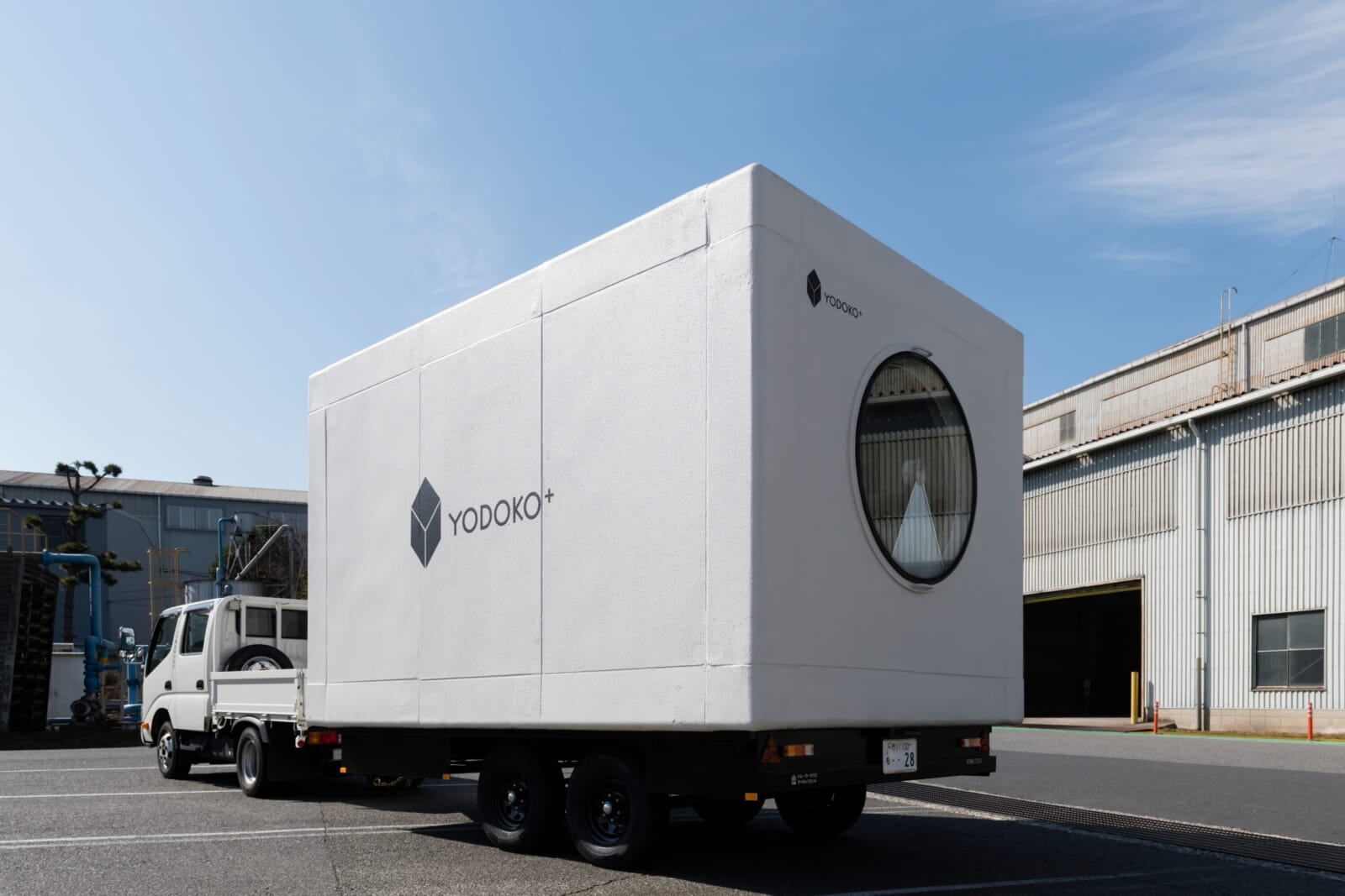 nakagin capsule as moving truck