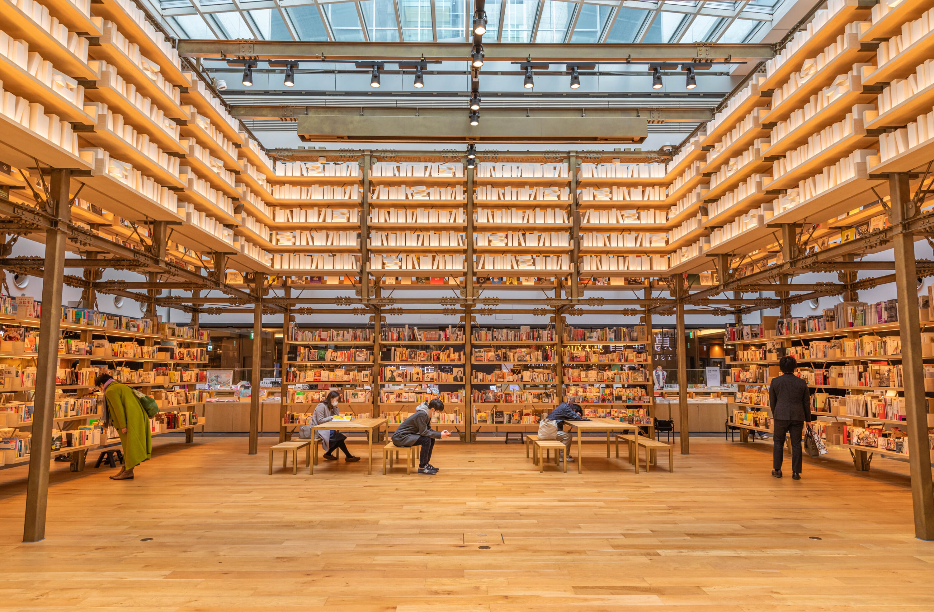 Tokyo's Best Spots for Reading Books: 8 Quite Places To Relax